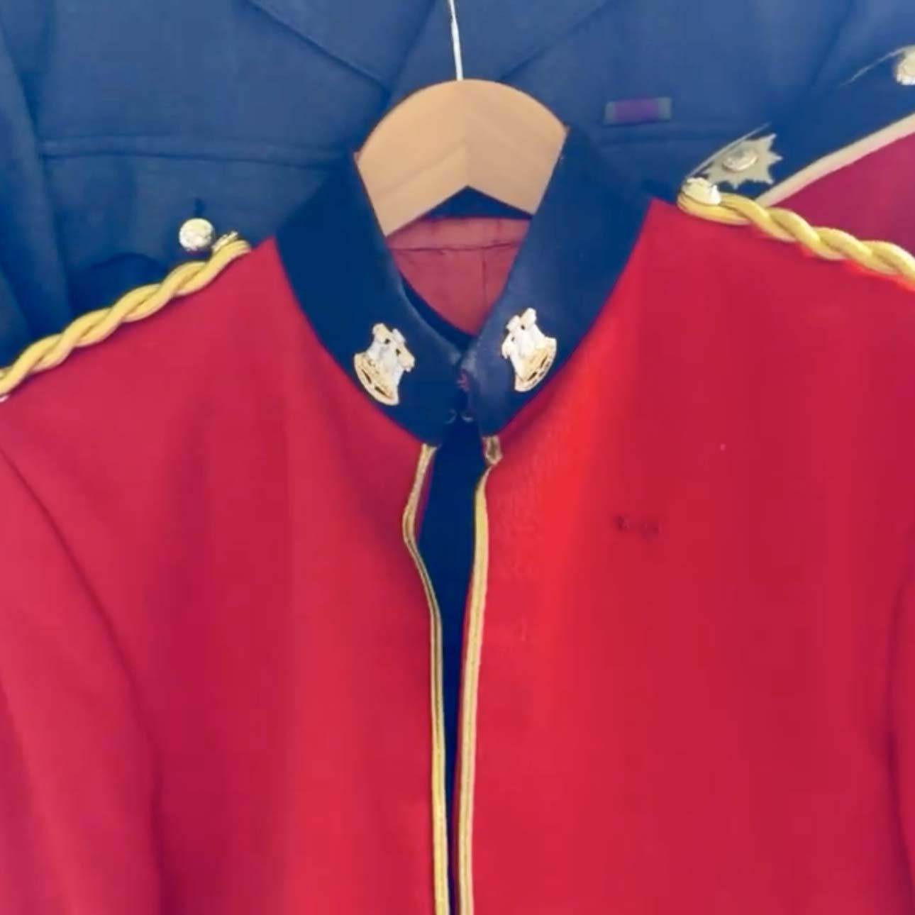 Military Uniforms, Hats and Cloth Badges : Ref: Warrant Officer (WO2 ...