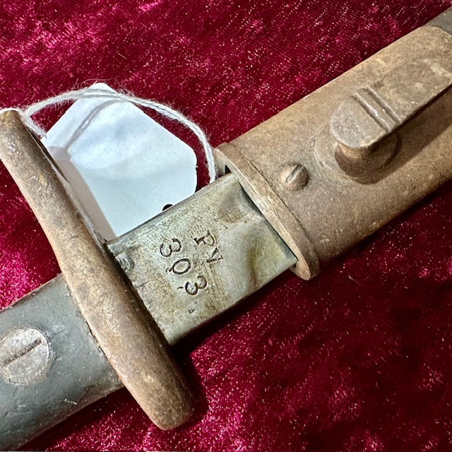 World Bayonets: Ref: 5809 - M1914 Spanish Bayonet and Scabbard.