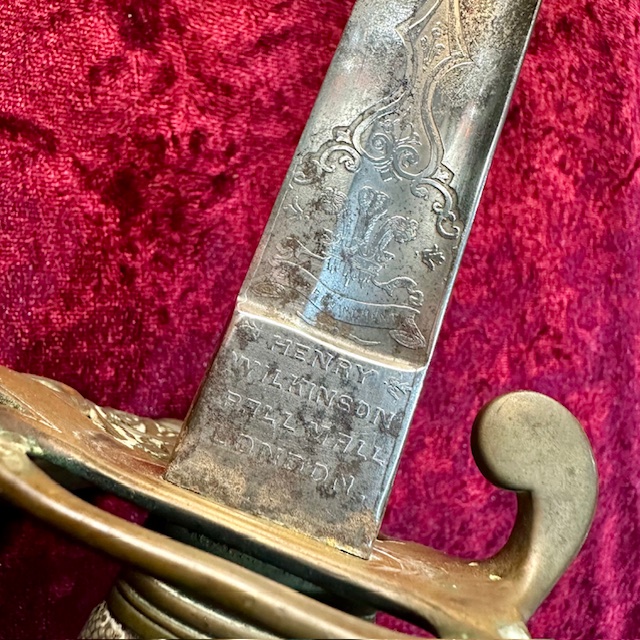 Edged Weapons, Swords, Daggers and Spears: Ref: Victorian Officer's ...